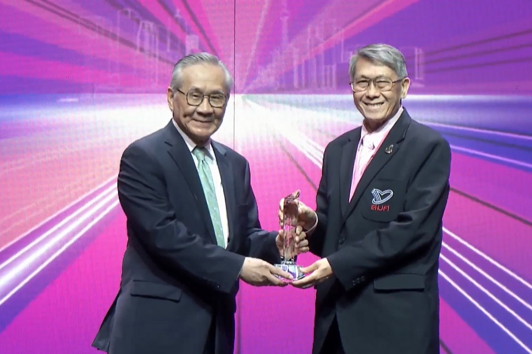 Chula’s Global Chief Innovation Officer Receiving the Prime Minister Award: National Startup ...